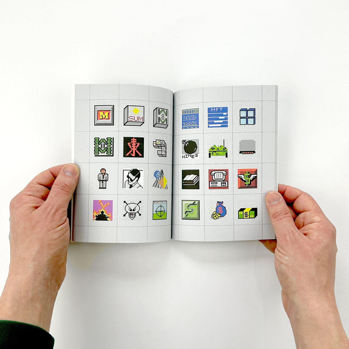 16-Bit Icons – Counterprint